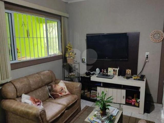 Casa térrea com 2 quartos à venda em Chácara seis de outubro SP