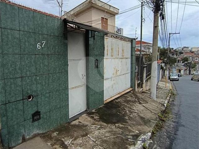 Casa térrea com 2 quartos à venda em Chora menino SP