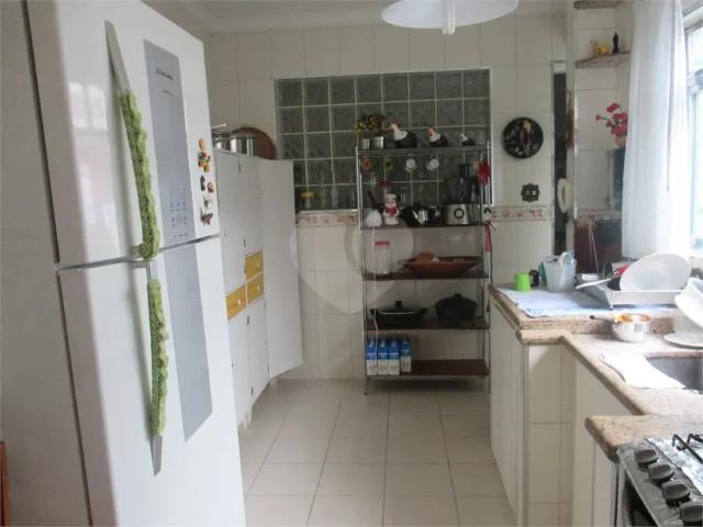 Casa térrea com 2 quartos à venda em Jardim Aeroporto SP