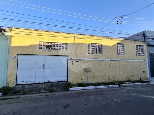Casa térrea com 2 quartos à venda em Jardim Ana Lúcia SP