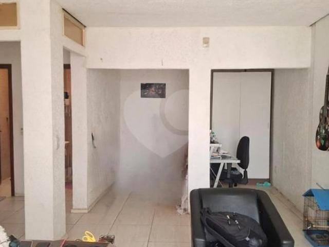 Casa de vila com 2 quartos à venda em Lapa de baixo SP