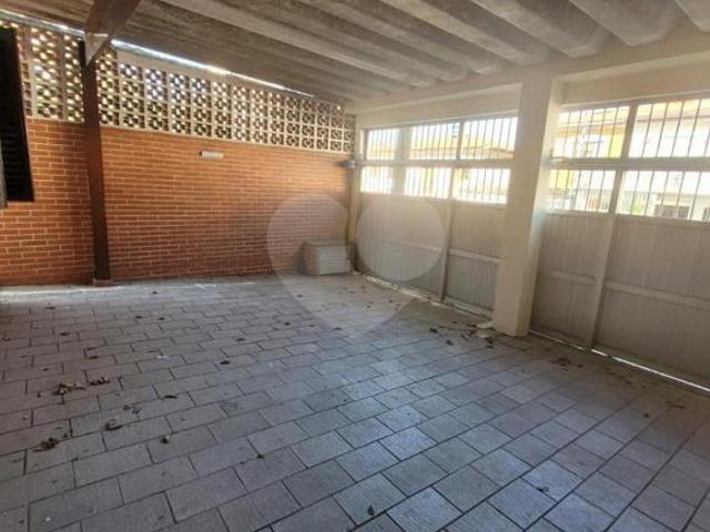 Casa térrea com 2 quartos à venda em Socorro SP