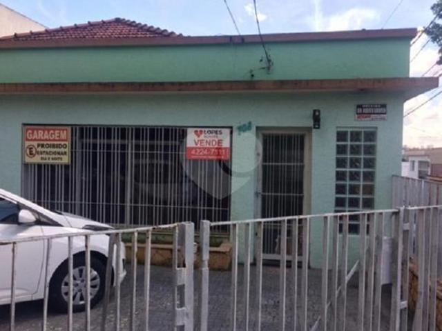 Casa térrea com 2 quartos à venda em Santo antônio SP