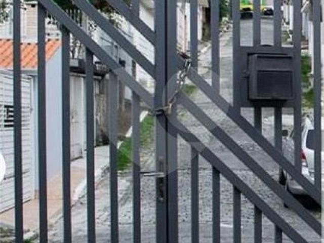 Casa térrea com 2 quartos à venda em Santana SP