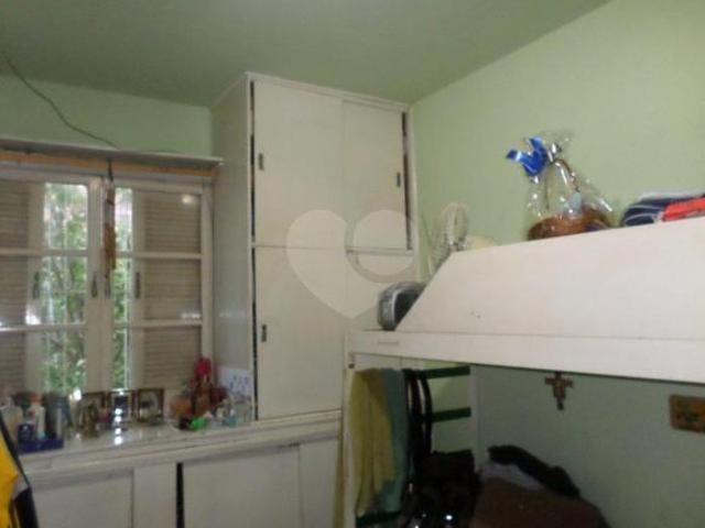 Casa térrea com 2 quartos à venda em Vila galvão SP