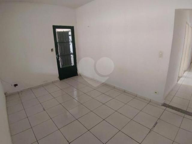 Casa térrea com 2 quartos à venda em Vila mazzei SP