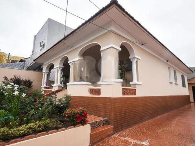 Casa térrea com 2 quartos à venda em Vila Morse SP
