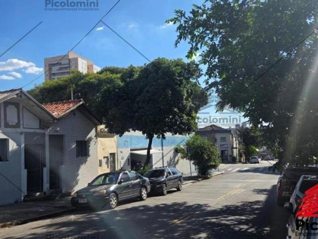 Casa Térrea com 2 quartos sala ampla cozinha banheiro quintal piso frio travessa da Avenida Paes de
