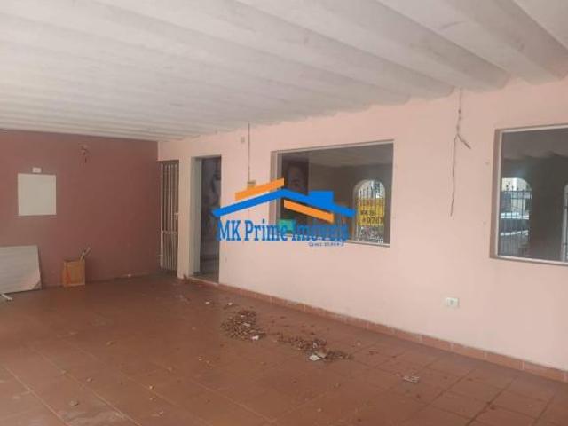 Casa Térrea com 2 Quartos, 4 Vagas, Ponto Comercial, Bela Vista/Osasco