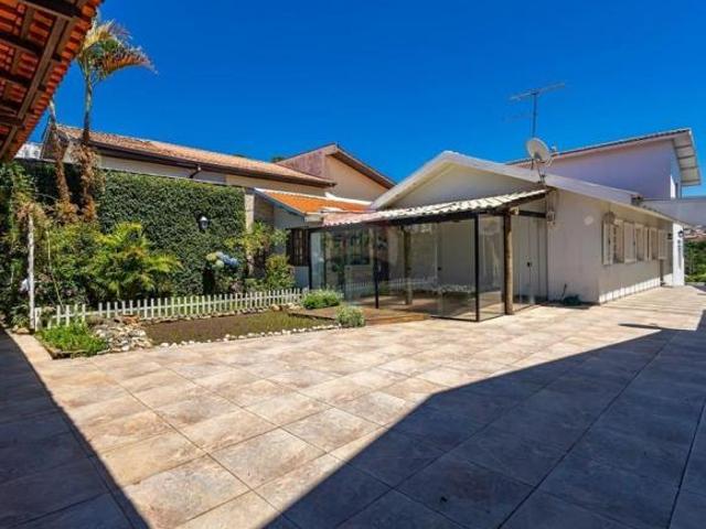 Casa Térrea com 301m² | Terreno 480m² | Espaço Gourmet | Barreirinha