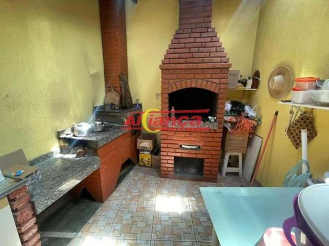 CASA TÉRREA COM 317M² DE TERRENO SENDO 3 QUARTOS VILA PARAISO GUARULHOS/SP