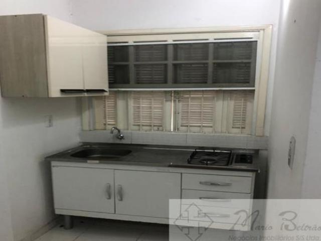Casa térrea com 7 kitnet&apos s prontas!