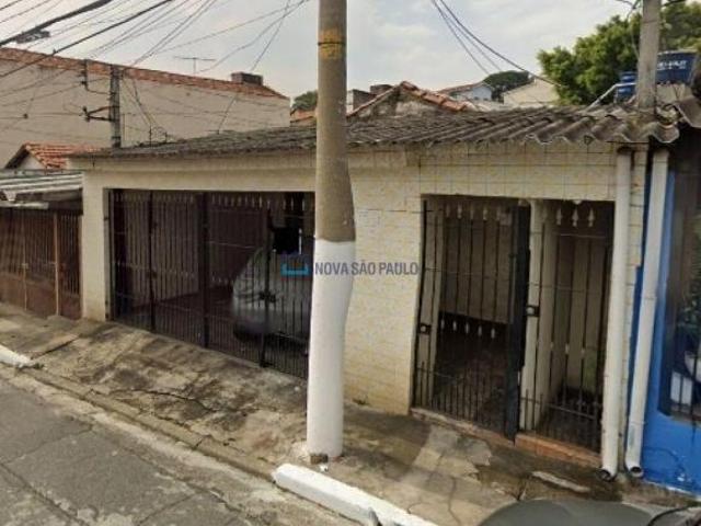 CASA TÉRREA COM 7 KITNETS Jabaquara