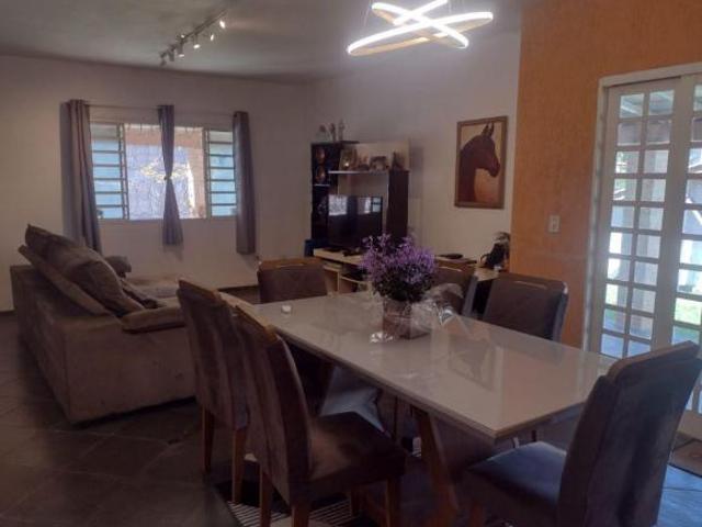 Casa térrea com 470m² de terreno | 3 dormitórios | Jardim Paulista Atibaia