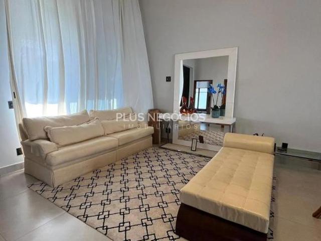 Casa Térrea com 491m² de Terreno, 3 Suítes e Área Gourmet Alphaville Nova Esplanada 3 Votoranti