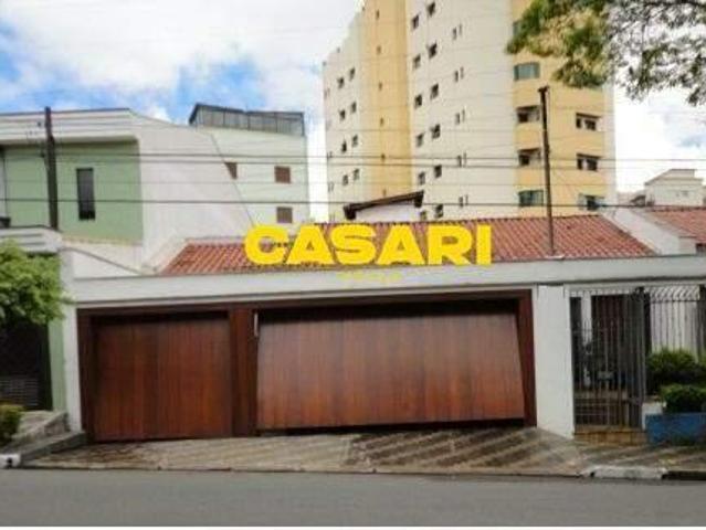 Casa térrea com 4 dormitórios, 552 m² de terreno – Nova Petrópolis – São Bernardo do Campo/SP