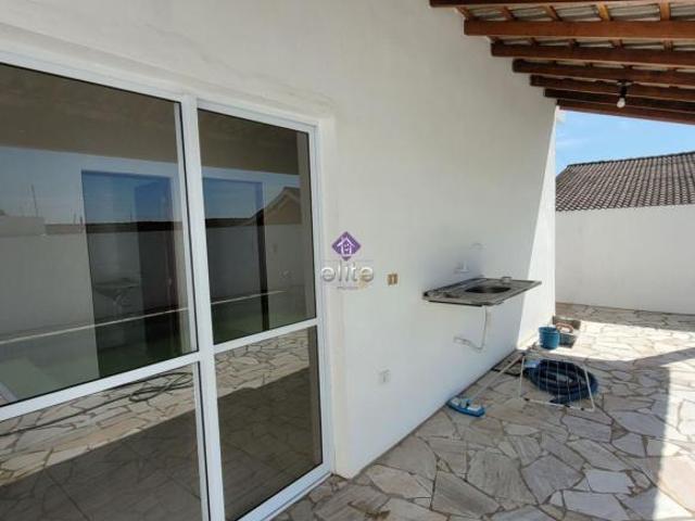 Casa Térrea com 4 dormitórios sendo 2 suítes Piscina Venda por R$ 850.000,00