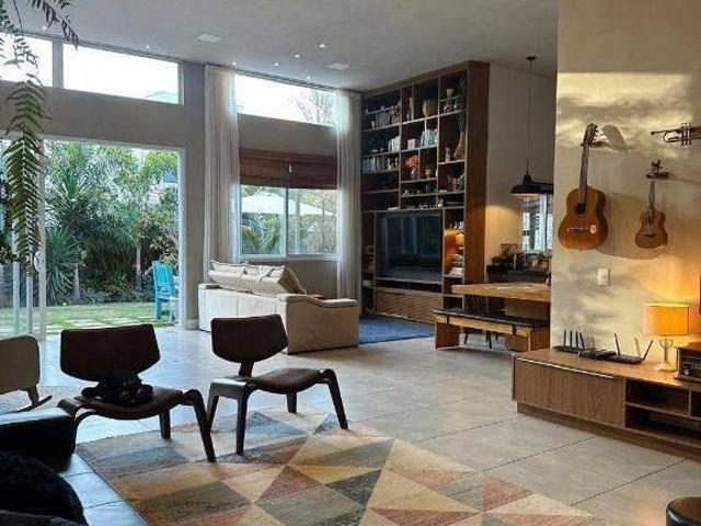 Casa térrea com 4 quartos à venda, 232 m² por R$ 2.100.000 Terras do Caxambu em Jundiaí/SP
