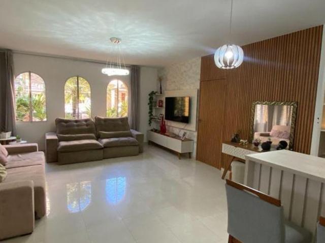 Casa Terrea com 4 quartos à venda, 350 m² por R$ 2.100.000 Vila Rosália Guar