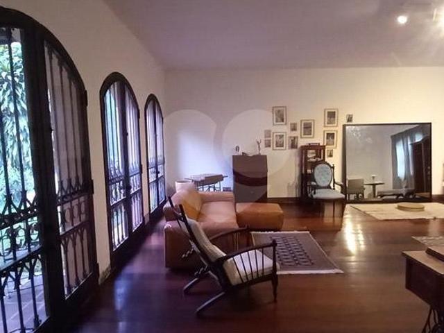Casa térrea com 4 quartos à venda em Cidade jardim SP