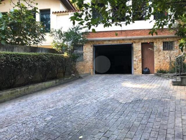 Casa térrea com 4 quartos à venda em Barro Branco zona Norte SP