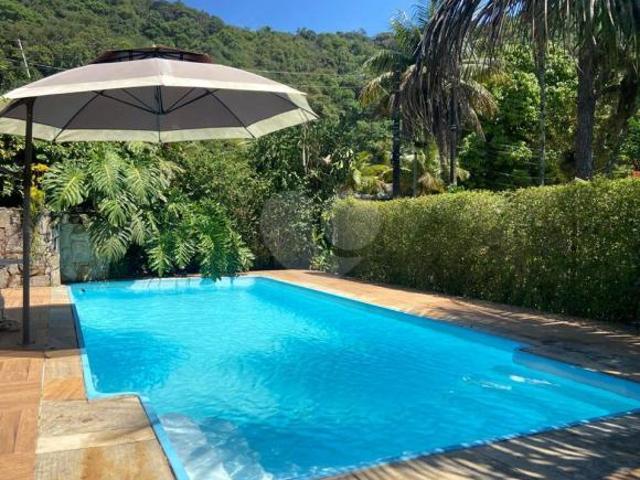 Casa térrea com 4 quartos à venda em Guaiúba SP