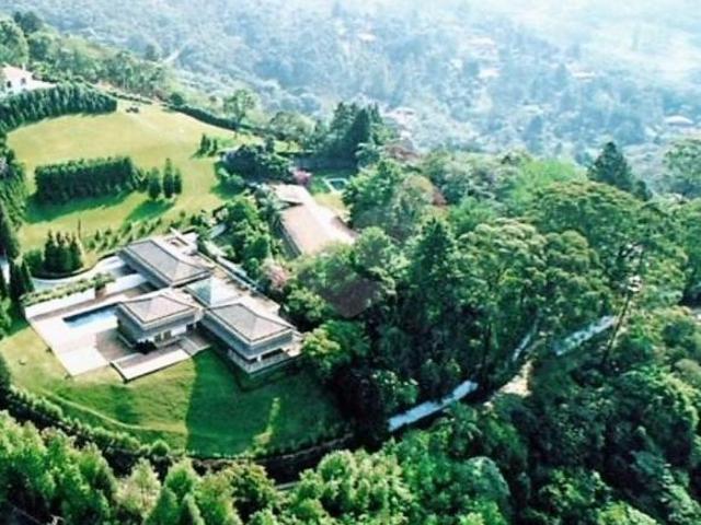 Casa térrea com 4 quartos à venda em Das palmeiras SP