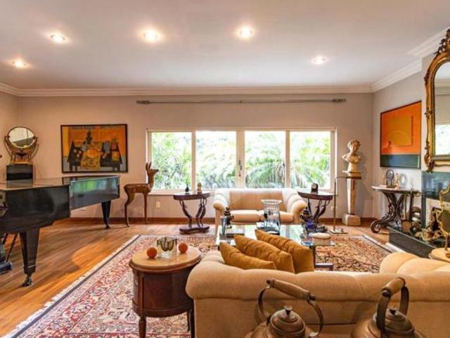 Casa térrea com 4 quartos à venda em Jardim europa SP