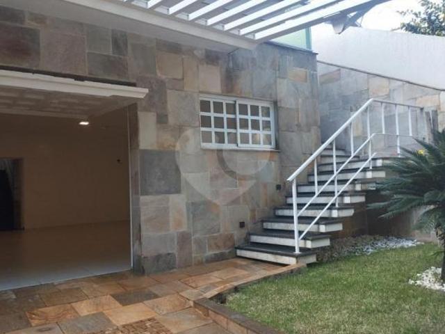 Casa térrea com 4 quartos à venda em Jardim são bento SP