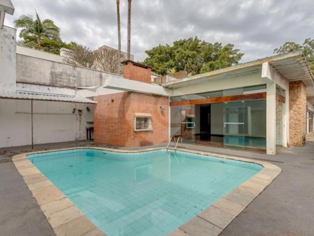 Casa térrea com 4 quartos à venda em Santo amaro SP