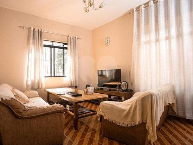 Casa térrea com 4 quartos à venda em Parque peruche SP