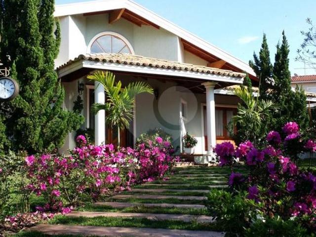 Casa térrea com 4 quartos à venda em Parque Residencial Indaiá SP