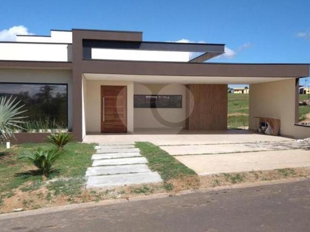 Casa térrea com 4 quartos à venda em Pinheirinho SP
