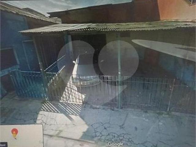 Casa térrea com 4 quartos à venda em Quarta parada SP