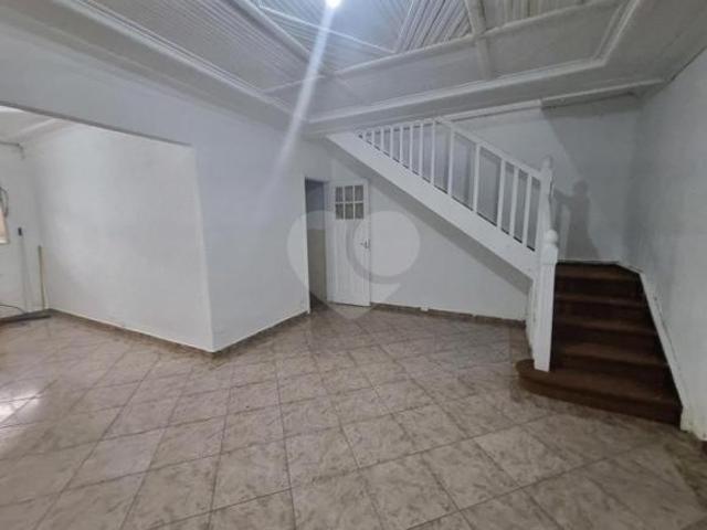 Casa térrea com 4 quartos à venda em Vila belmiro SP