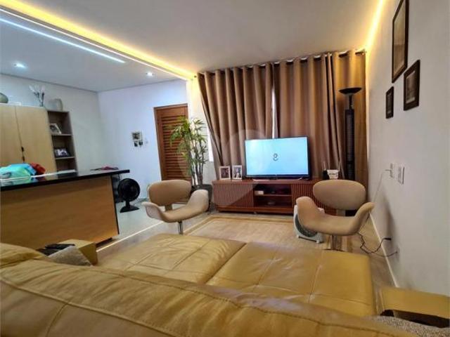 Casa térrea com 4 quartos à venda em Vila isolina mazzei SP