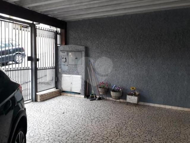 Casa térrea com 4 quartos à venda em Vila Romero SP
