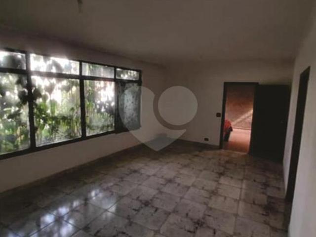Casa térrea com 4 quartos à venda em Vila santa delfina SP