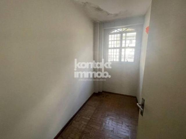Casa Térrea com 4 Quartos à Venda, Jardim Faculdade Sorocaba