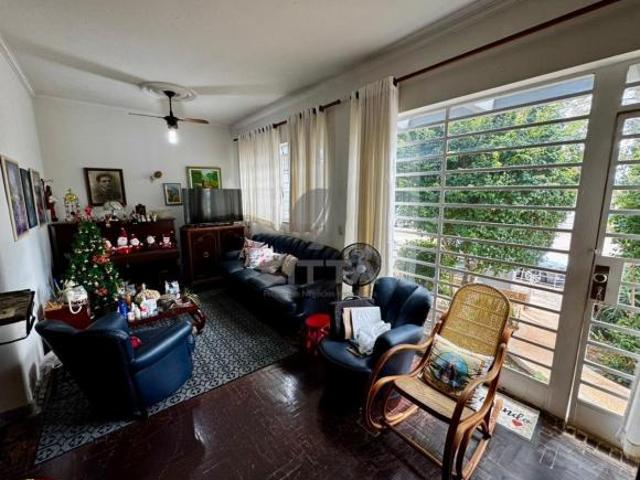 Casa térrea com 4 quartos à venda no bairro Jardim Guanabara em Campinas/SP