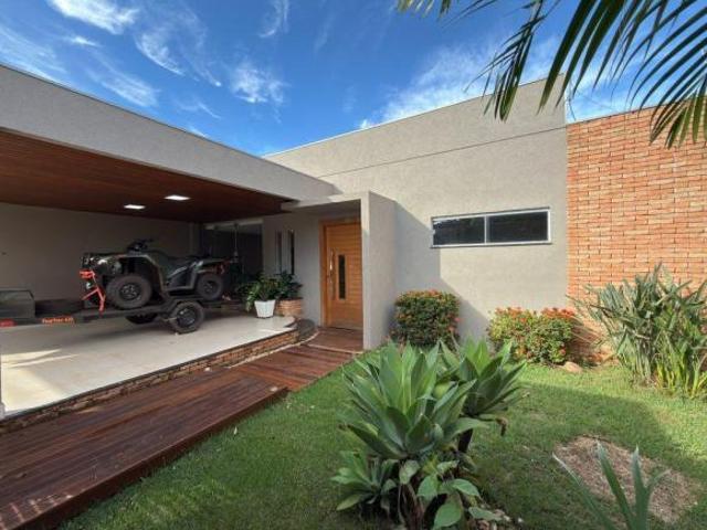 Casa Térrea com 4 Quartos 1 Suíte + Espaço Gourmet | Não Financia