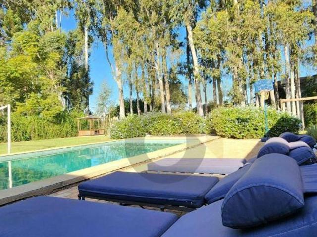 Casa térrea com 4 suítes, 500 m² venda por R$ 27.000.000 ou aluguel por R$ 157.000/mês Condomini