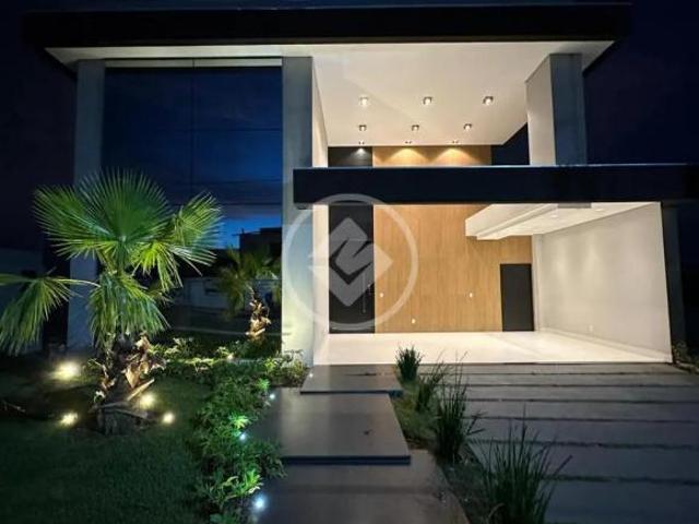 Casa térrea com 4 suites com ambientes integrados no condominio Florais da Mata, Varzea Grande MT R$