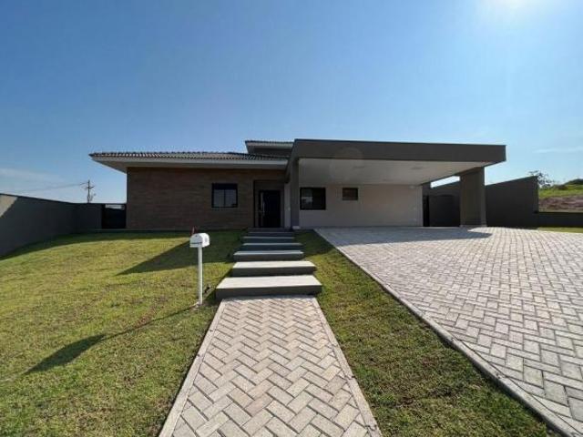 Casa Térrea com 4 Suites à VENDA, 325 m² por R$ 3.050.000 Terras da Alvorada Jundiaí/SP