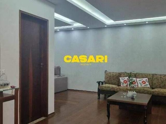 Casa Térrea com 4 Suítes à Venda no Jardim Hollywood – São Bernardo do Campo/SP