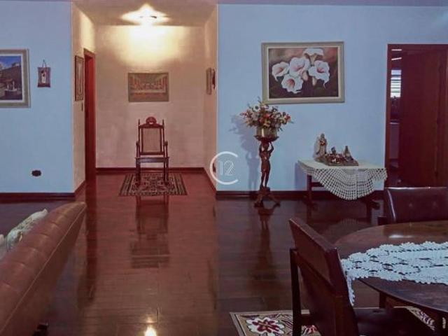 Casa térrea com 4 suítes e edícula à venda, 346 m² por R$ 4.000.000 Jardim Apolo São José dos Ca