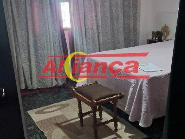 Casa Terrea com 5 dormitórios 4 banheiros 4 vagas para auto Cidade Seródio