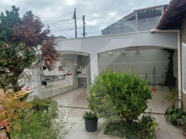 Casa Térrea com 5 dormitórios e 4 Vagas na Vila Medeiros