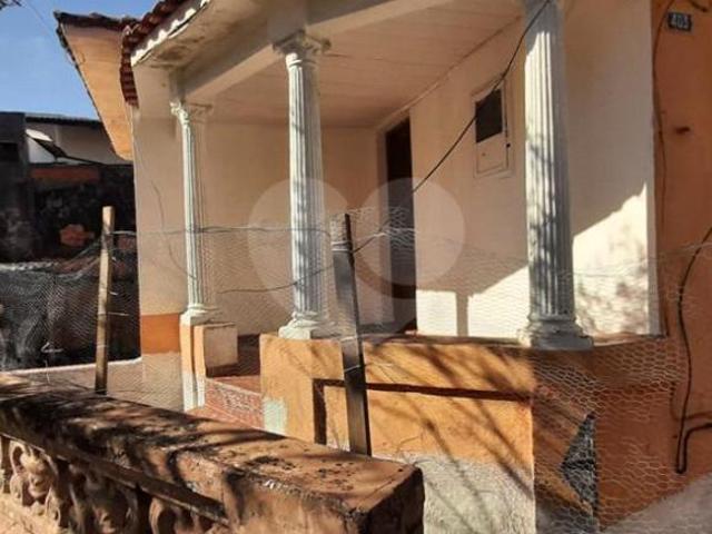 Casa térrea com 5 quartos à venda em Vila Paulo Silas SP