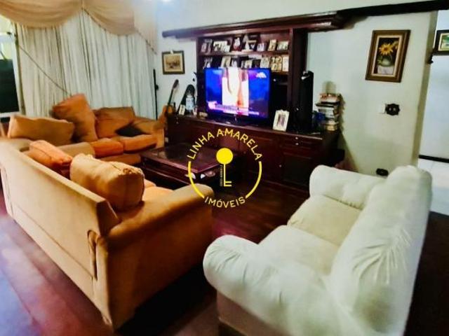 Casa terrea com 5 Quartos e 8 banheiros à Venda, 440 m² por R$ 3.200.000,00